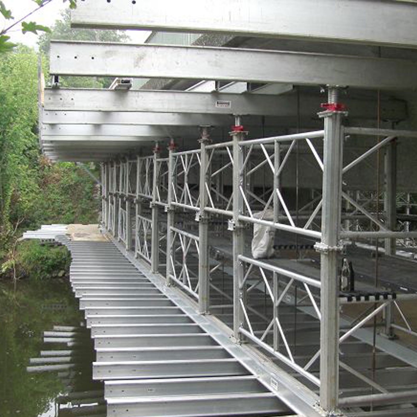 TITAN Aluminium megashore system - ISCHEBECK TITAN