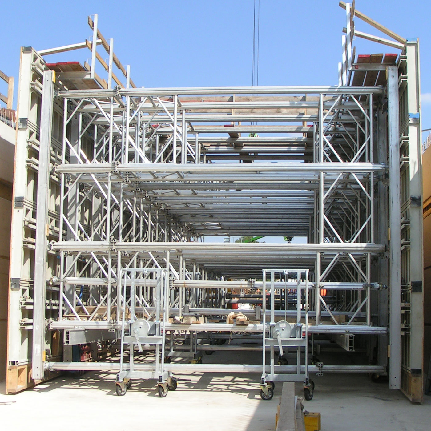 TITAN Aluminium megashore system - ISCHEBECK TITAN