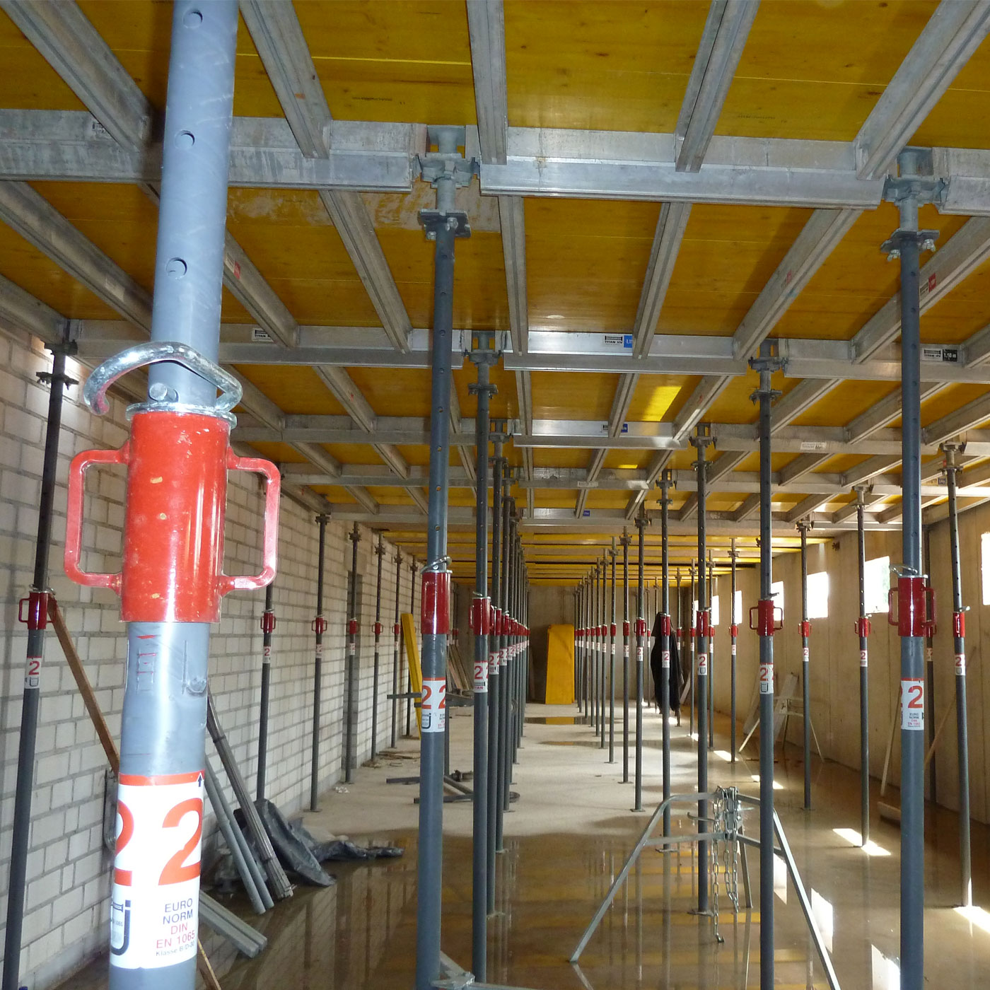TITAN HV aluminium floor slab formwork - ISCHEBECK TITAN