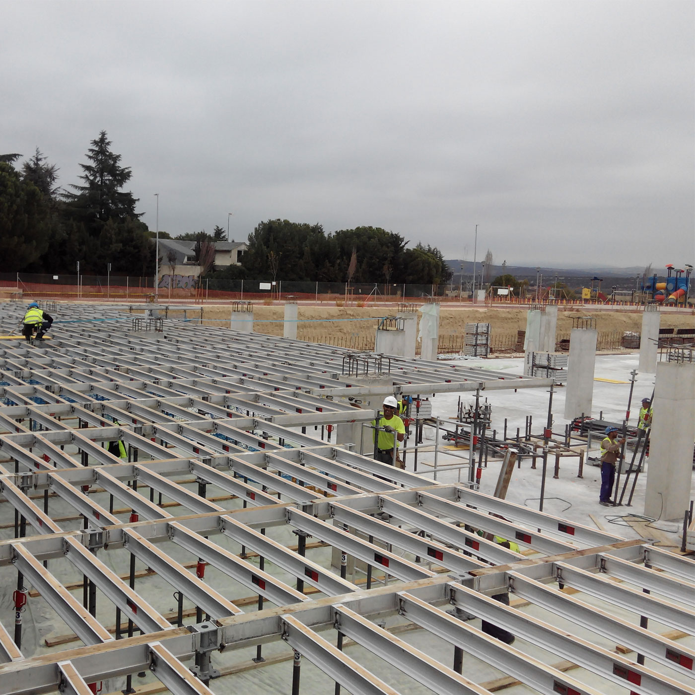 TITAN HV aluminium floor slab formwork - ISCHEBECK TITAN