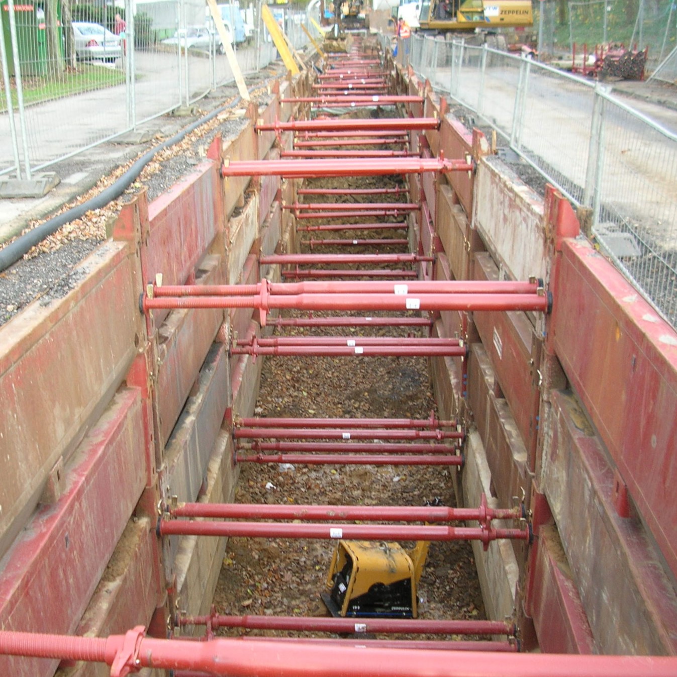 GIGANT steel trench lining - ISCHEBECK TITAN