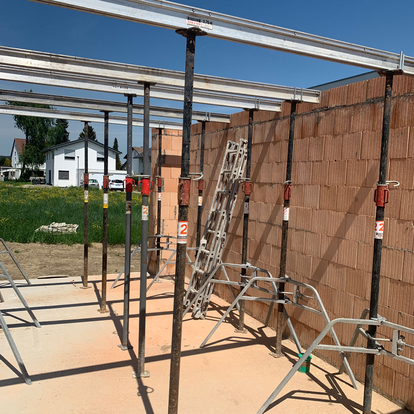 Systemlösungen für die Unterstützung von Fertigteilen - ISCHEBECK TITAN