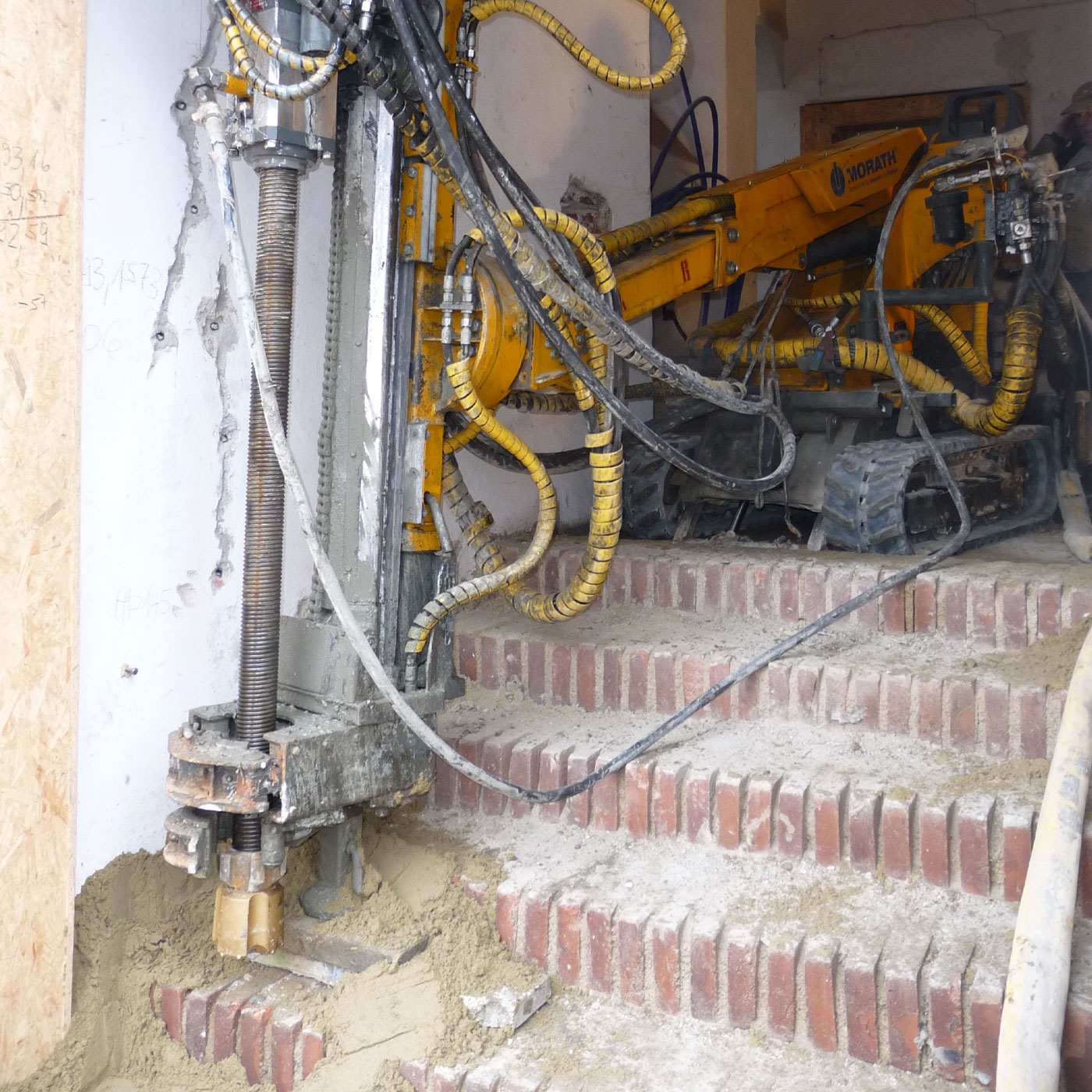 Foundations and underpinning with Micropile TITAN - ISCHEBECK TITAN